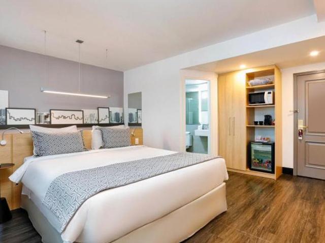 Flat em Pinheiros disponível para venda com 28m² e 01 vaga de garagem