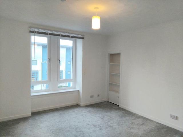 Flat Erskine Street, Dundee DD4, 1 bed flat to rent, £650 pcm | PrimeLocation