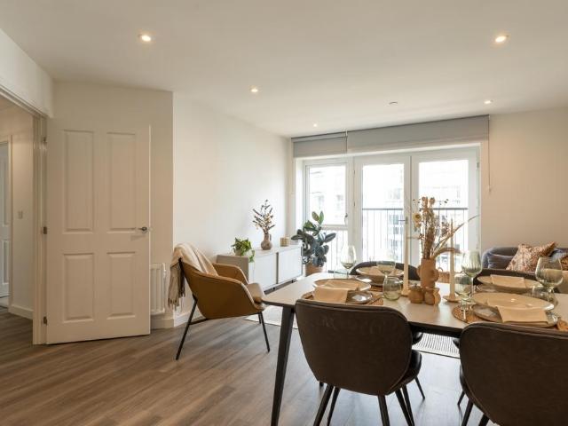 Flat F63, Sherborne Place. 2 bed flat to rent £1,475 pcm £340 pw