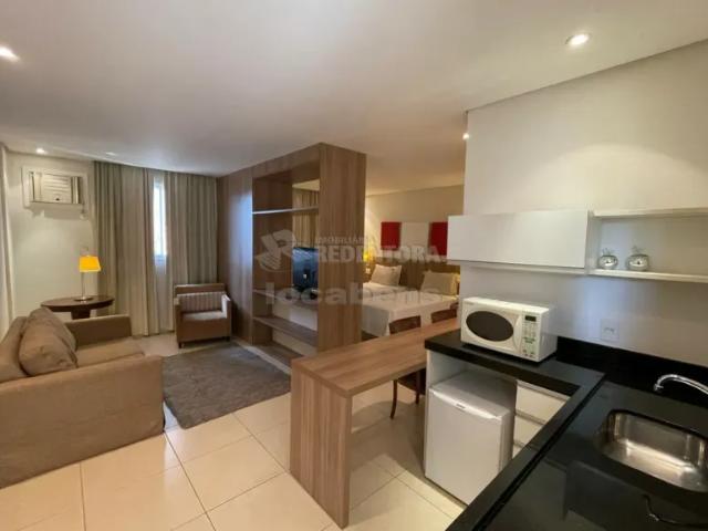 Flat Faria Lima Prédio de flats, 1 dormitório, armários, sala, 1 cozinha, 1 vaga