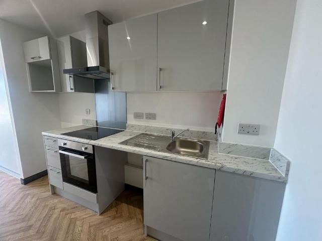 Flat Fleet Court Block D 25 Old Milton Street Leicester, Leicester LE1, Studio to rent, £665 pcm | PrimeLocation