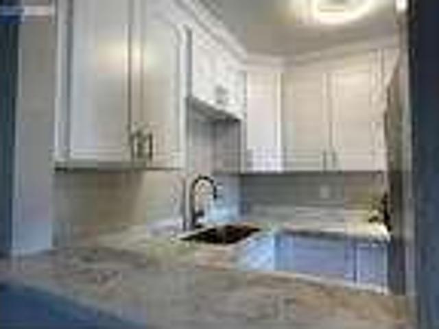 Flat For Rent In Martinez, California
