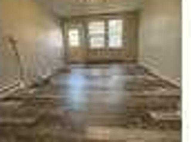 Flat For Rent In New Castle, Pennsylvania