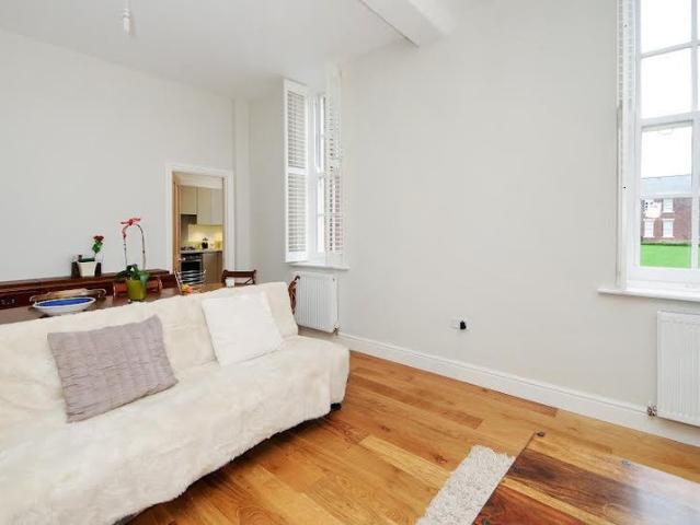 Flat for Rent in Oxfordshire on a Stunning Estate