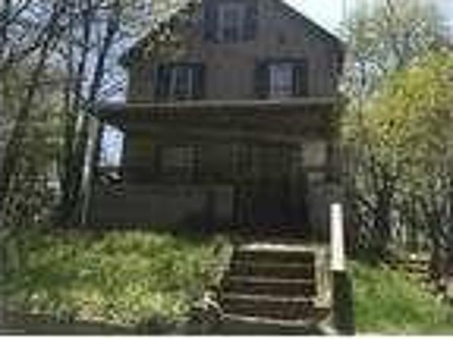 Flat For Rent In Akron, Ohio