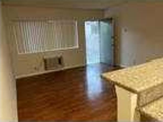 Flat For Rent In Alhambra, California