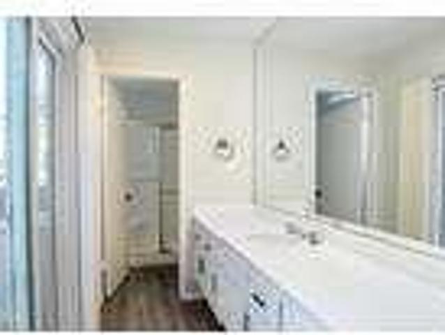 Flat For Rent In Alhambra, California