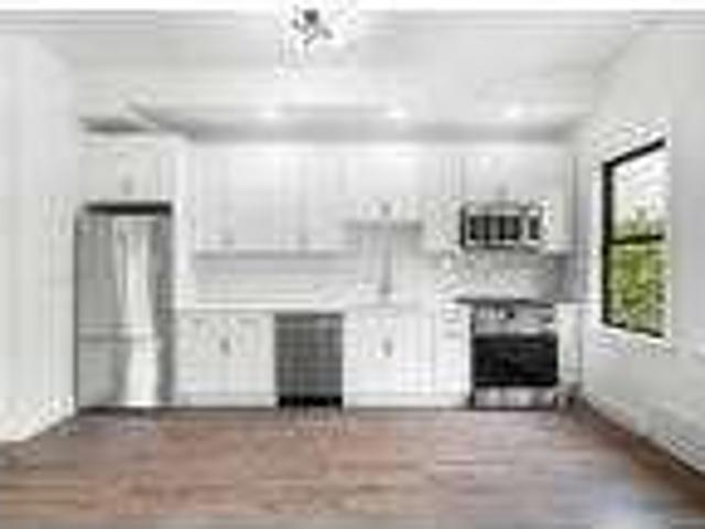 Flat For Rent In Beacon, New York