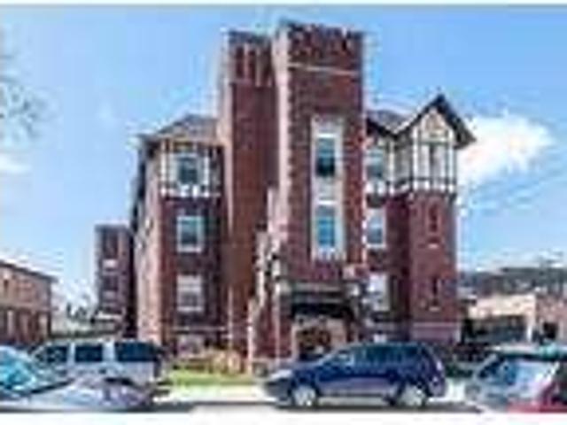 Flat For Rent In Berwyn, Illinois