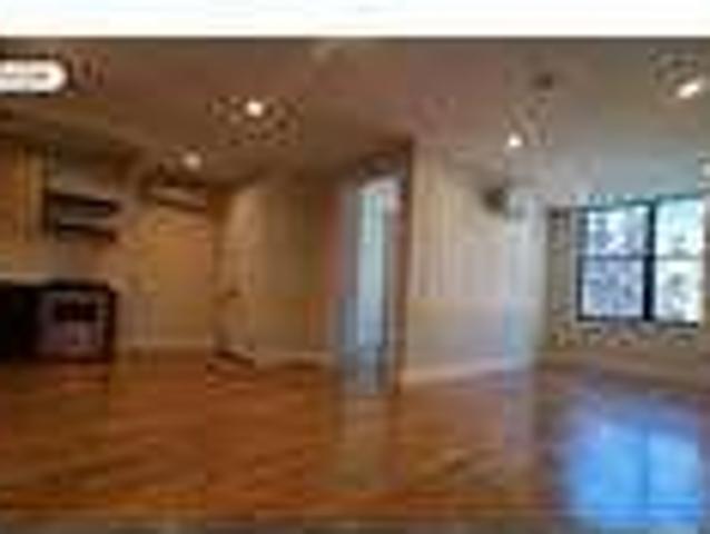 Flat For Rent In Bronx, New York