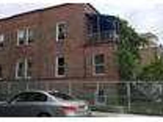Flat For Rent In Bronx, New York