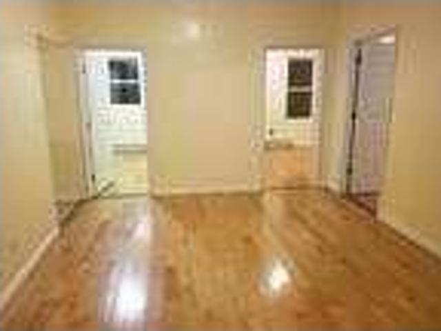 Flat For Rent In Brockton, Massachusetts