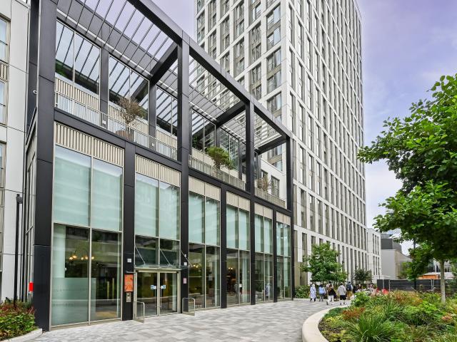 Flat for Rent in Cherry Park Lane | Foxtons