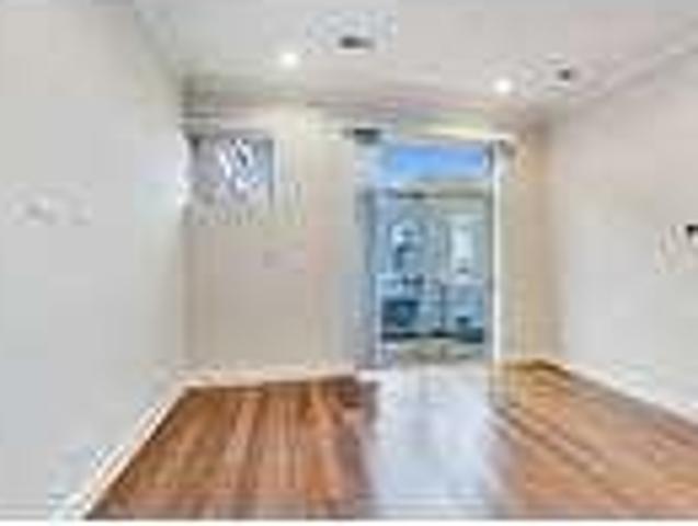 Flat For Rent In Chicago, Illinois
