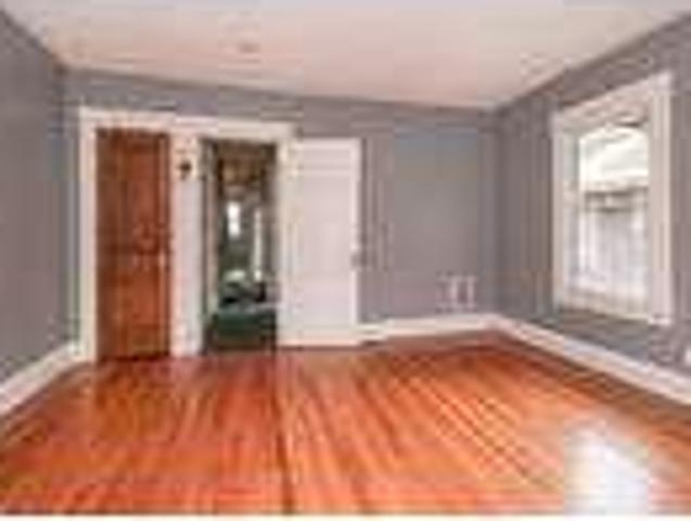 Flat For Rent In Cleveland Heights, Ohio