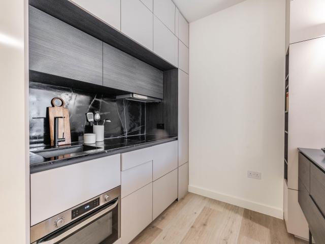 Flat for Rent in Dandi Harrow | Foxtons