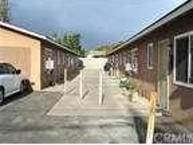 Flat For Rent In El Monte, California