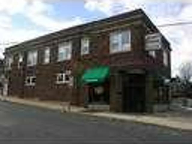 Flat For Rent In Fountain Hill, Pennsylvania