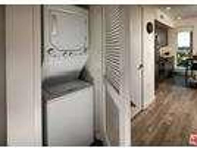 Flat For Rent In Los Angeles, California
