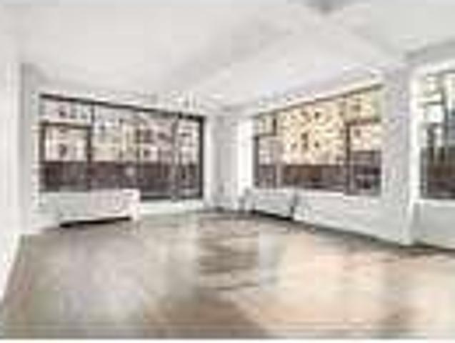 Flat For Rent In Queens, New York