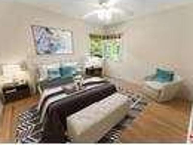 Flat For Rent In Santa Monica, California