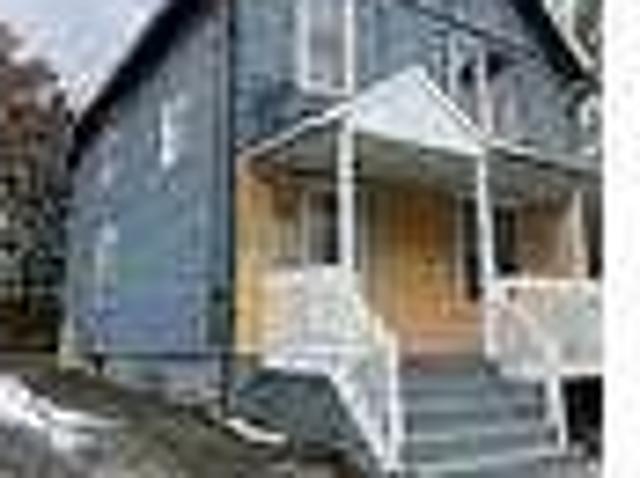 Flat For Rent In Waterbury, Connecticut