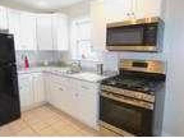 Flat For Rent In Winthrop, Massachusetts