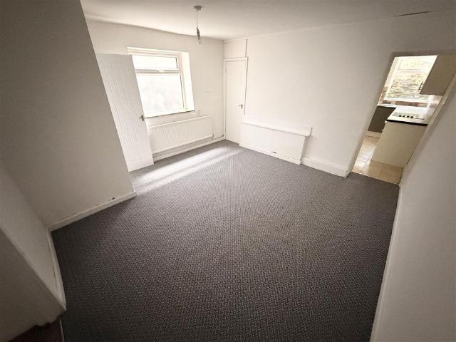 Flat For Rent Robert Street, Pontypridd