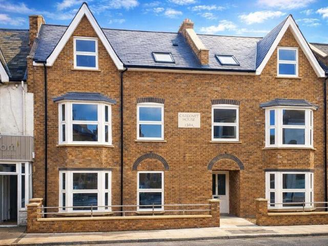 Flat for sale