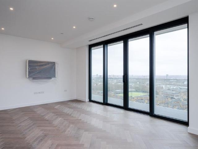 Flat, Gauging Square, London
