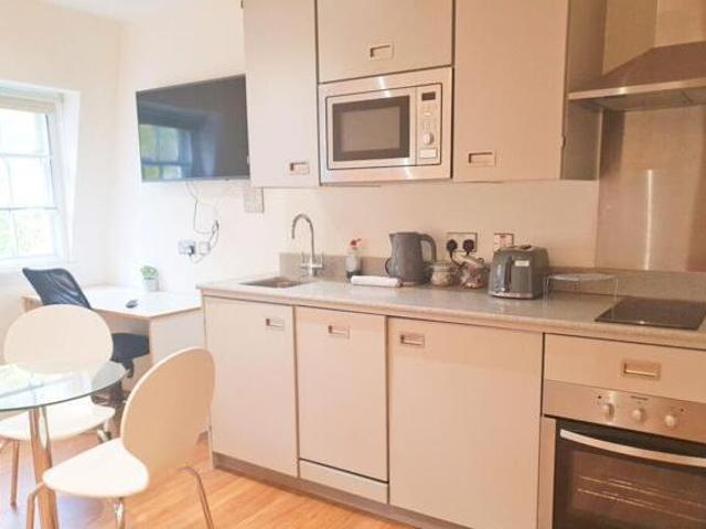 Flat,harford House, Studio Flat For