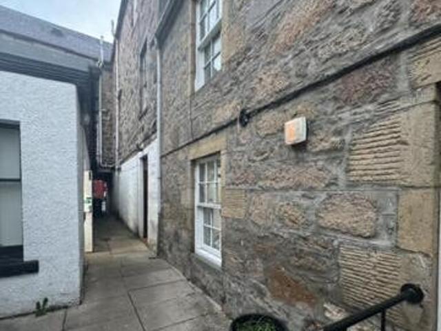 Flat, High Street, 1 Bedroom Flat