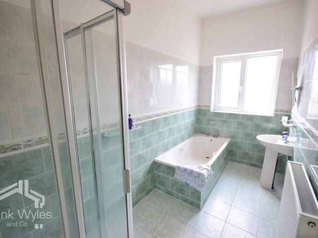 Flat in Orchard Road, St Annes, Lytham St. Annes, LANCASHIRE