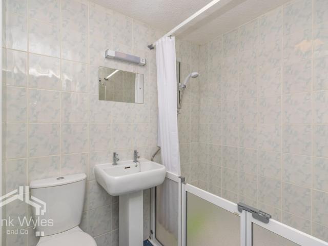 Flat in Clifton Drive North, Lytham St Annes, Lancashire
