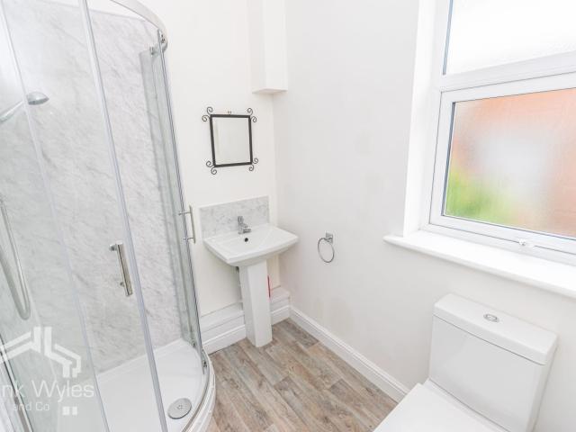 Flat in St. Patricks Road North, St. Annes