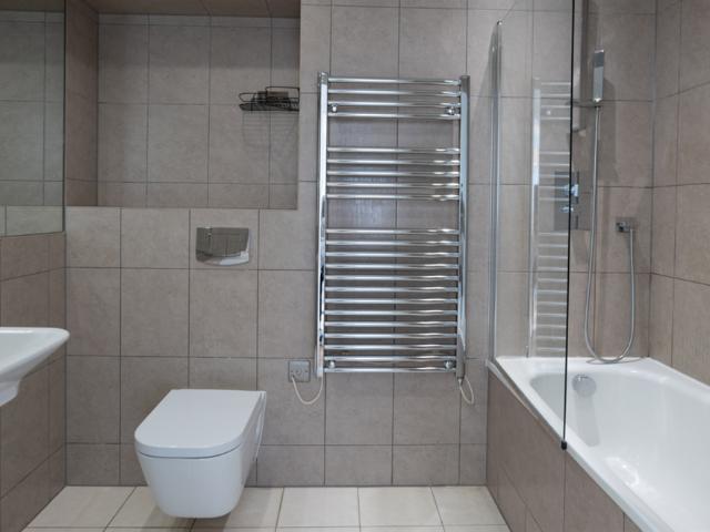 Flat, Jubilee Heights, Parkside Avenue, London