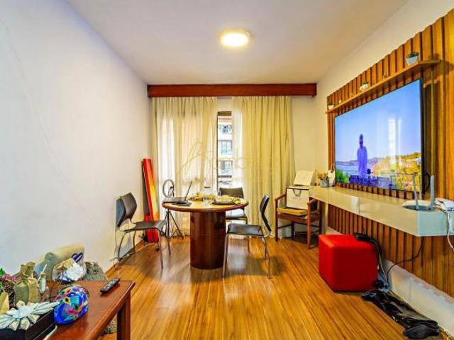 Flat Jardins 2 dormitórios 1 vaga 70 m2 útil