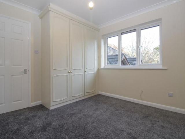 Flat K Araby Court Lawrence Grove, Southampton