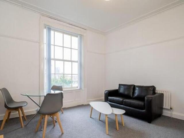 Flat, Kingston Terrace, 2 Bedroom Flat