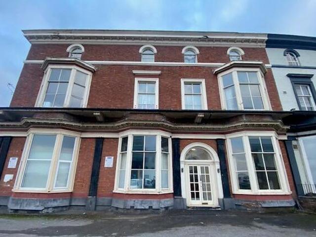 Flat,lakeview Court, 1 Bedroom Apartment