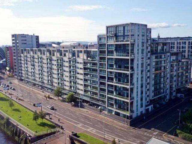 Flat /, Lancefield Quay, 2 Bedroom Apartment