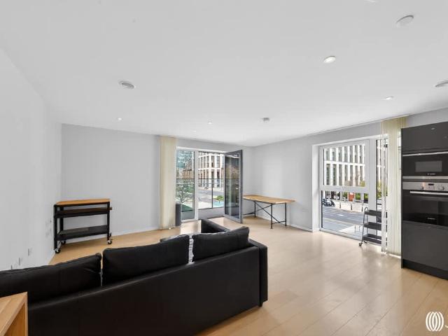 flat Lantana Heights, Glasshouse Gardens, London, E20