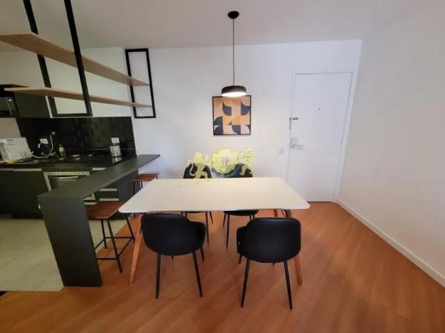 Flat com 2 Quartos para alugar, 65m² Itaim Bibi