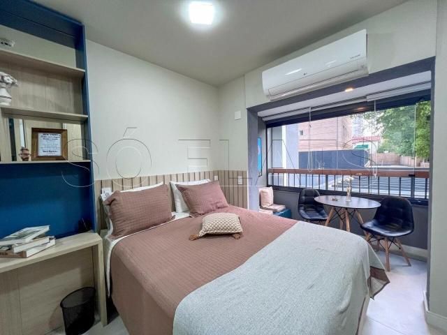 Flat para Aluguel com 1 quartos, 25 m² por R$ 2.500