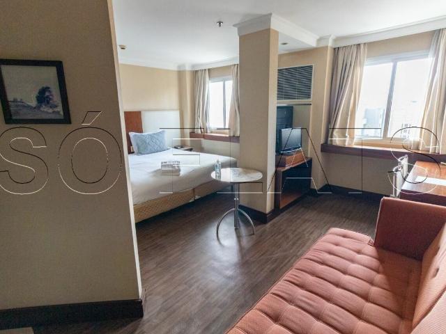 Flat para Aluguel com 1 quartos, 29 m² por R$ 2.700