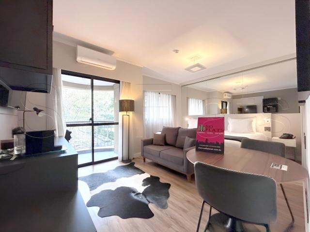Flat para Aluguel com 1 quartos, 29 m² por R$ 4.747