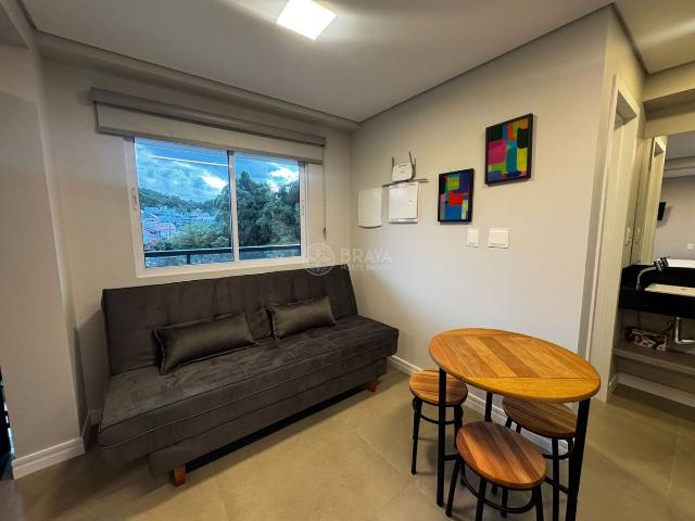 Flat para Aluguel com 1 quartos, 34 m² por R$ 3.700