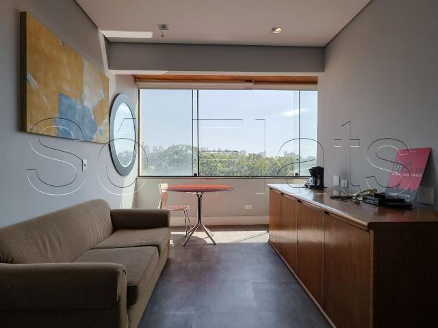 Flat para Aluguel com 1 quartos, 34 m² por R$ 2.200
