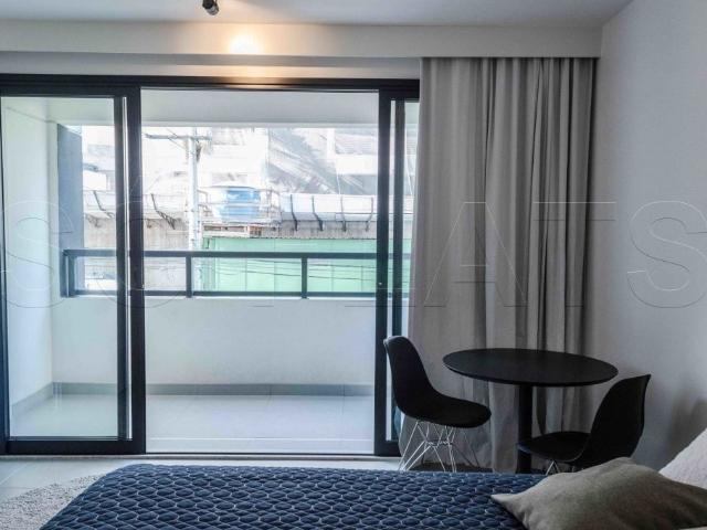 Flat para Aluguel com 1 quartos, 35 m² por R$ 3.276