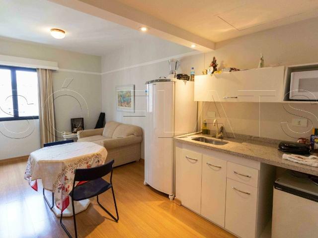 Flat para Aluguel com 1 quartos, 35 m² por R$ 2.591